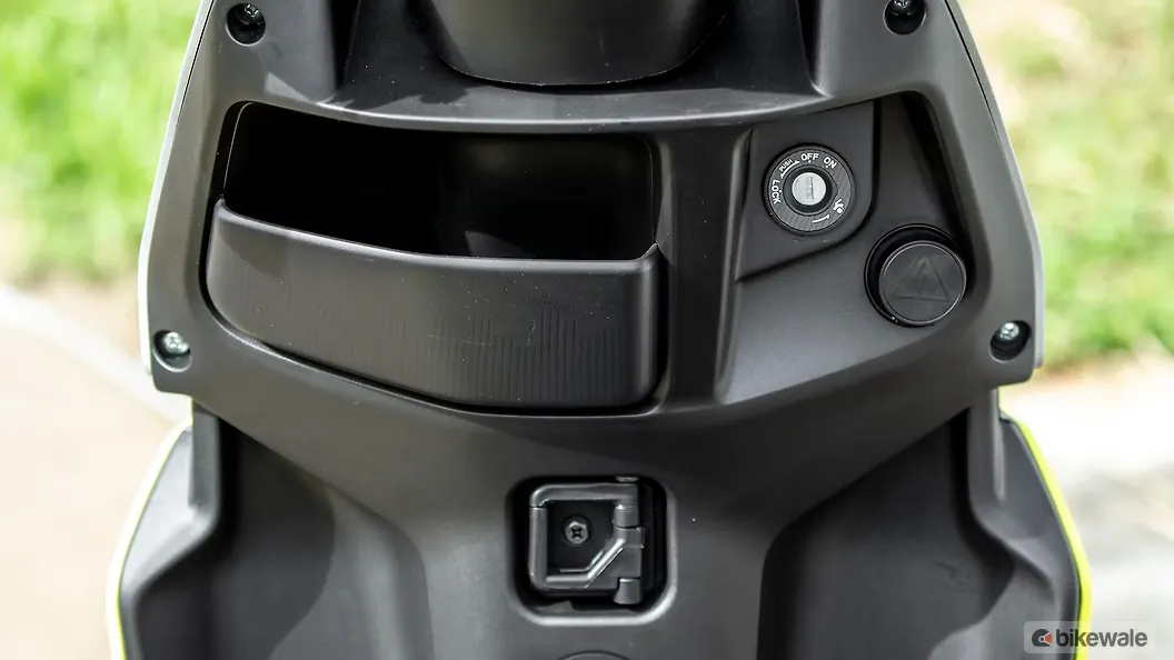 TVS Orbiter Front Glove Box Image – BikeWale