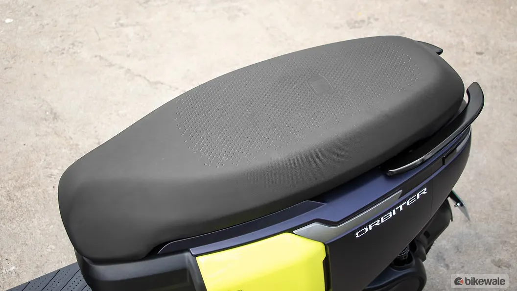 TVS Orbiter Front Glove Box Image – BikeWale