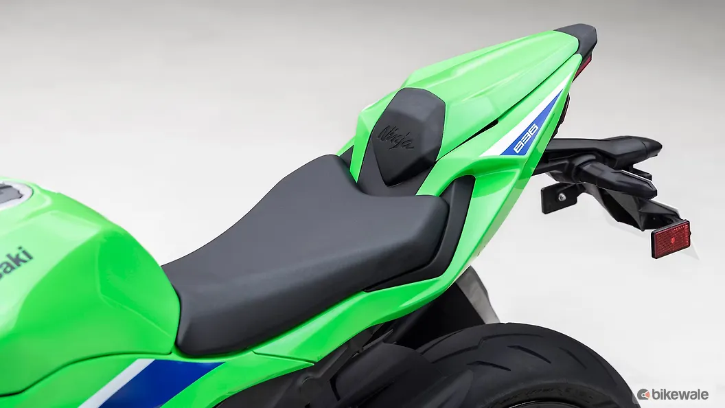 Kawasaki Ninja ZX-6R Kill Switch Image – BikeWale