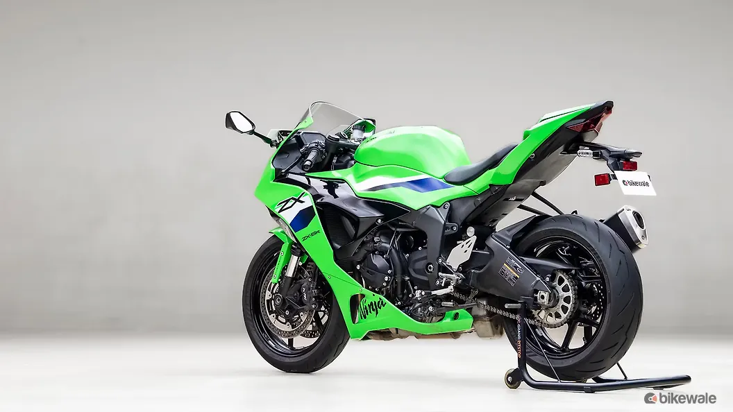 Kawasaki Ninja ZX-6R Left Front Three Quarter Image – BikeWale