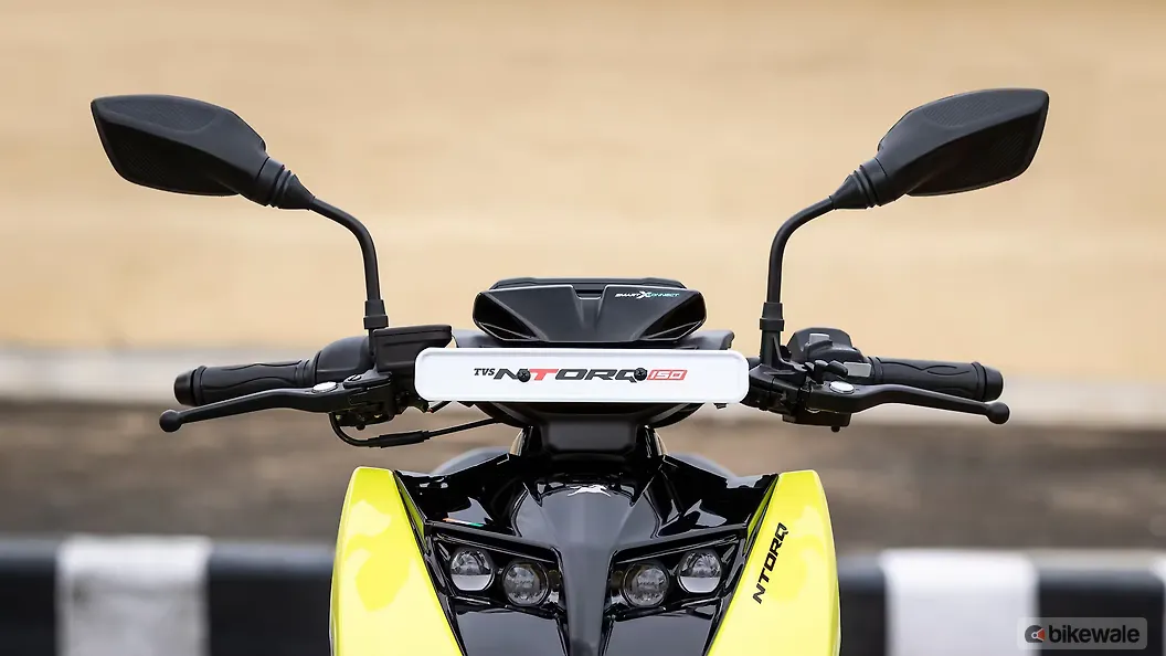 TVS Ntorq 150 Rear View Mirror Image – BikeWale