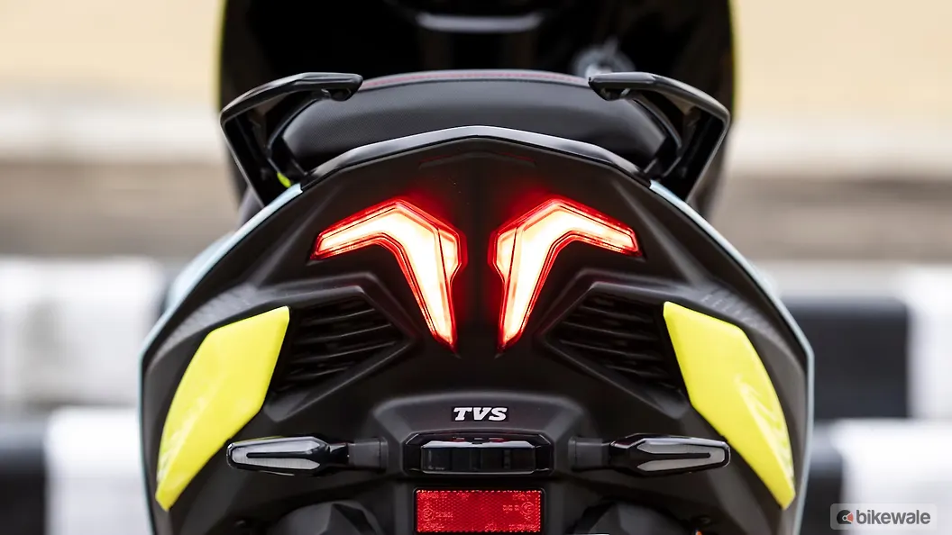 TVS Ntorq 150 Head Light Image – BikeWale