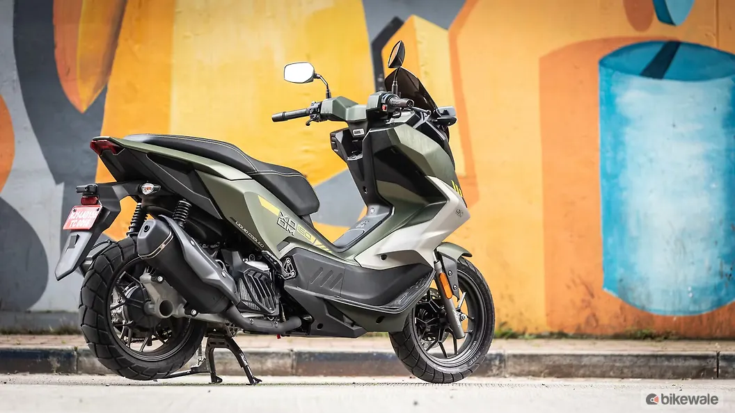 Hero Xoom 160 Front View Image – BikeWale