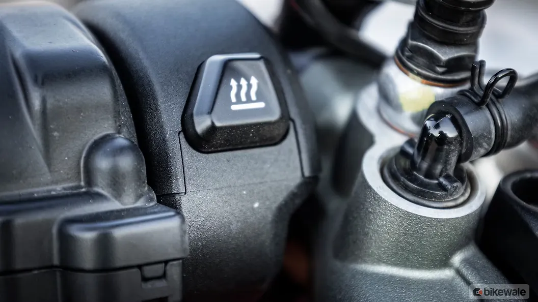 Ducati Multistrada V4 Ignition Switch Image – BikeWale
