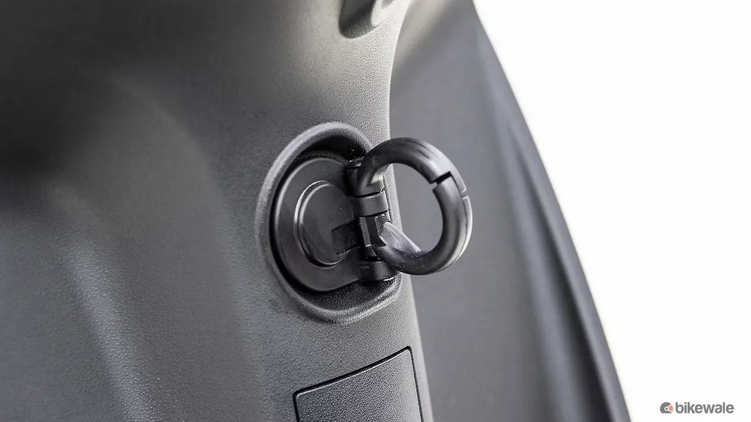 Aprilia SR 175 Front Panel Decal Image – BikeWale