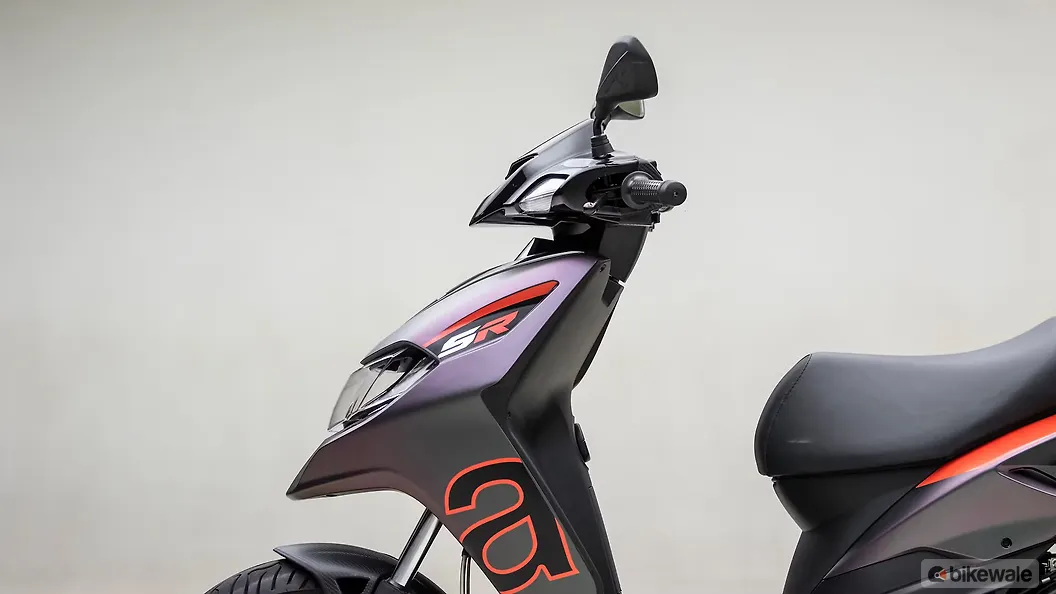 Aprilia SR 175 Front Panel Decal Image – BikeWale