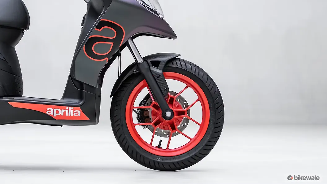 Aprilia SR 175 Front Panel/Front Apron Image – BikeWale