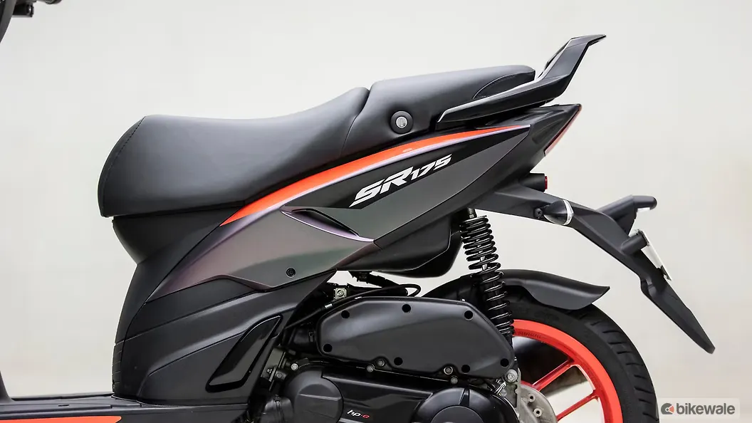 Aprilia SR 175 Seat Image – BikeWale
