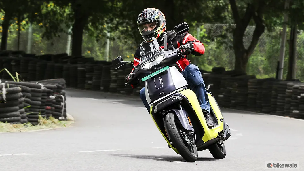 TVS Orbiter Front Glove Box Image – BikeWale