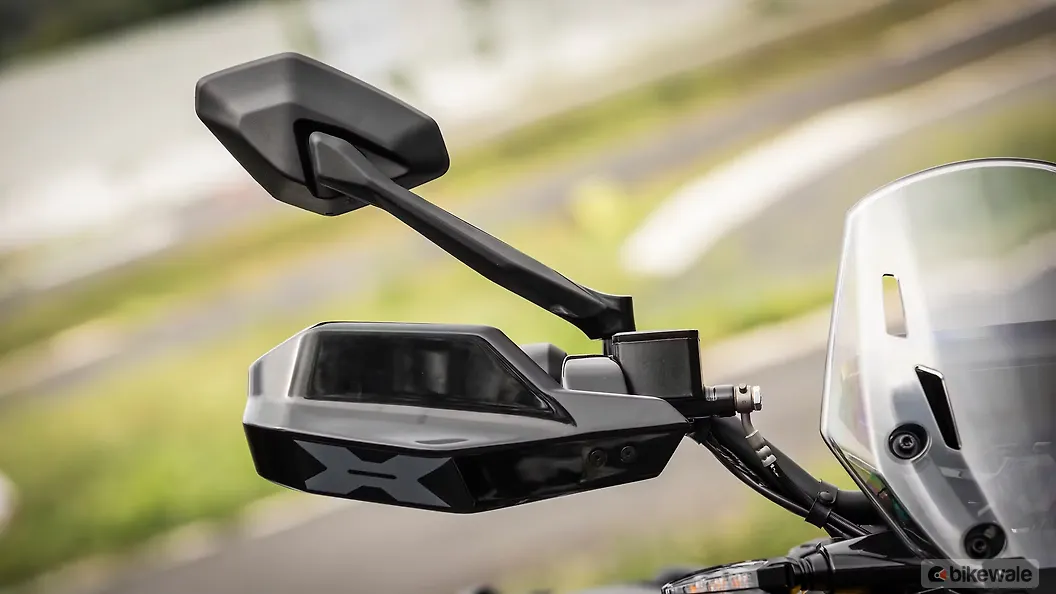 Ultraviolette X47 Crossover Hand Guards Image – BikeWale