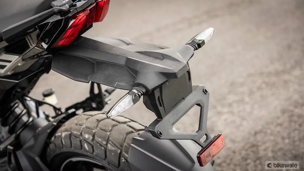 Ultraviolette X47 Crossover Rear Reflex Reflector Image – BikeWale