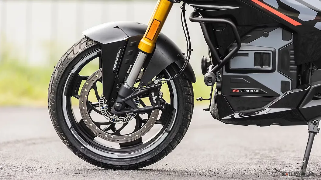 Ultraviolette X47 Crossover Front Disc Brake Image – BikeWale