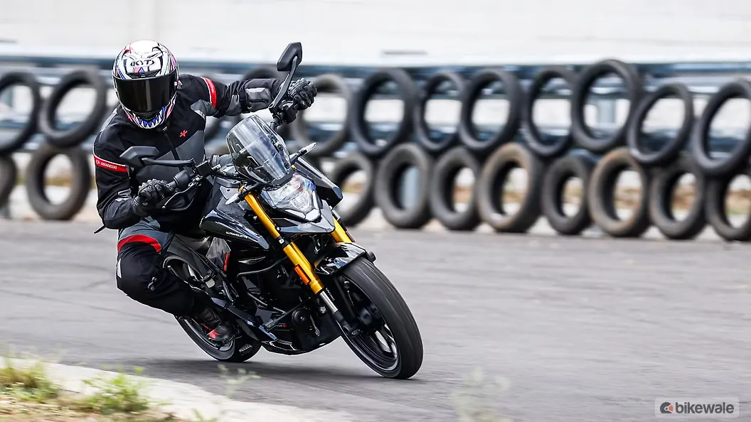 Ultraviolette X47 Crossover Right Front Three Quarter Image – BikeWale