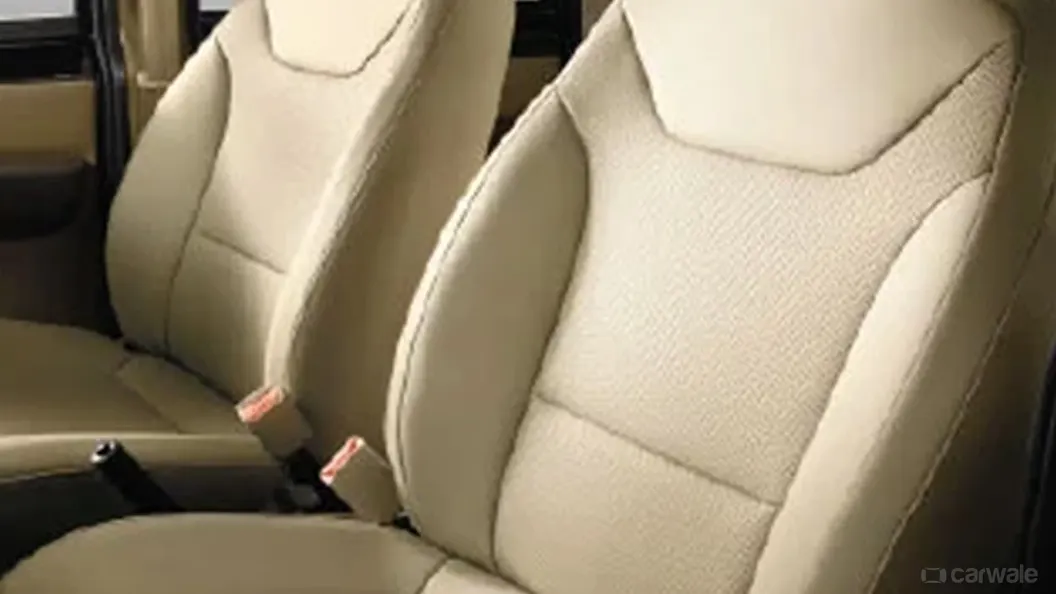 Bolero Front Row Seats Image, Bolero Photos in India - CarWale