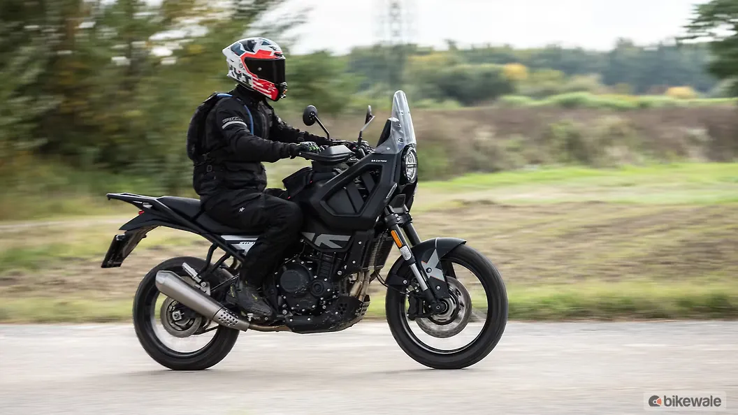 Brixton Motorcycles Crossfire 500 Storr Right Side View Image – BikeWale