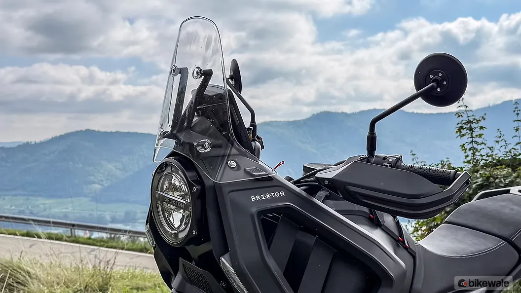 Brixton Motorcycles Crossfire 500 Storr Right Side View Image – BikeWale