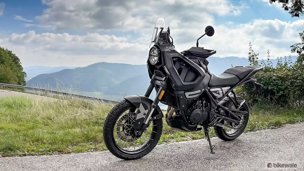 Brixton Motorcycles Crossfire 500 Storr Right Side View Image – BikeWale