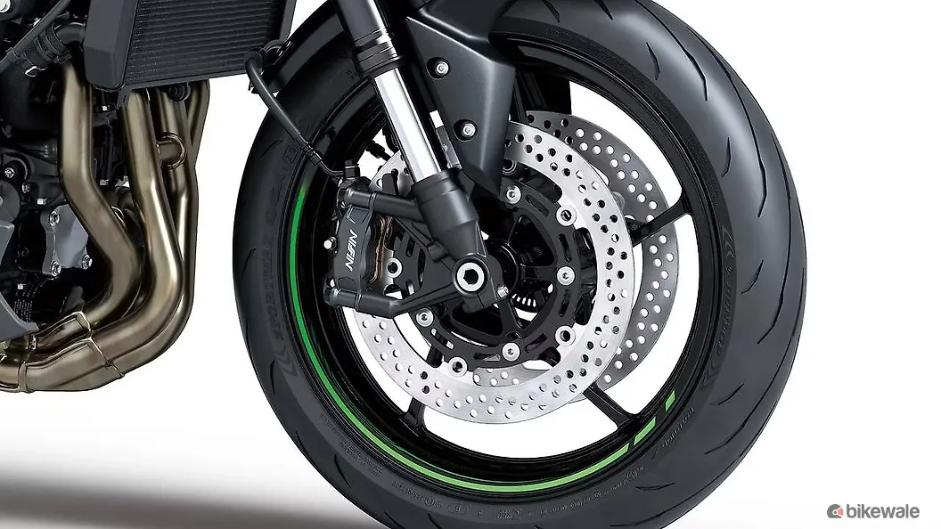 Kawasaki Z900 Front Wheel Image – BikeWale