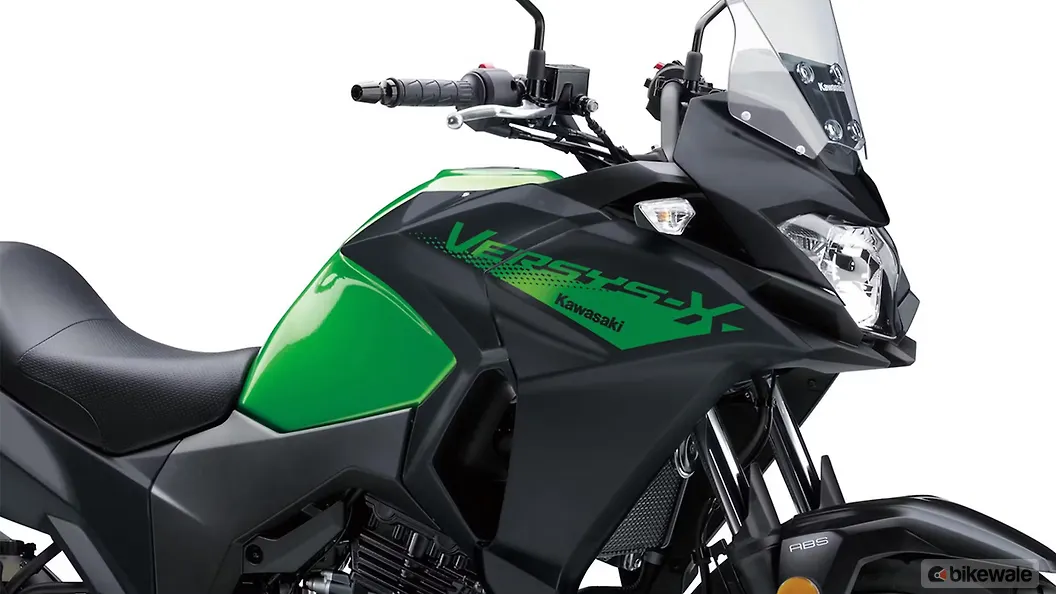 Kawasaki Versys-X 300 Head Light Image – BikeWale