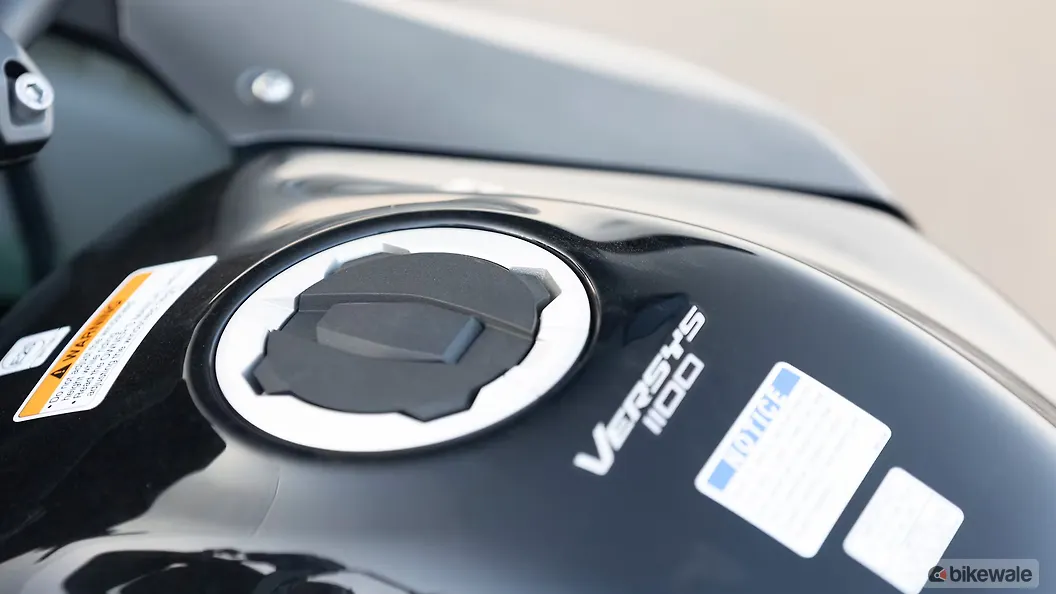 Kawasaki Versys 1100 Fuel Tank Image – BikeWale