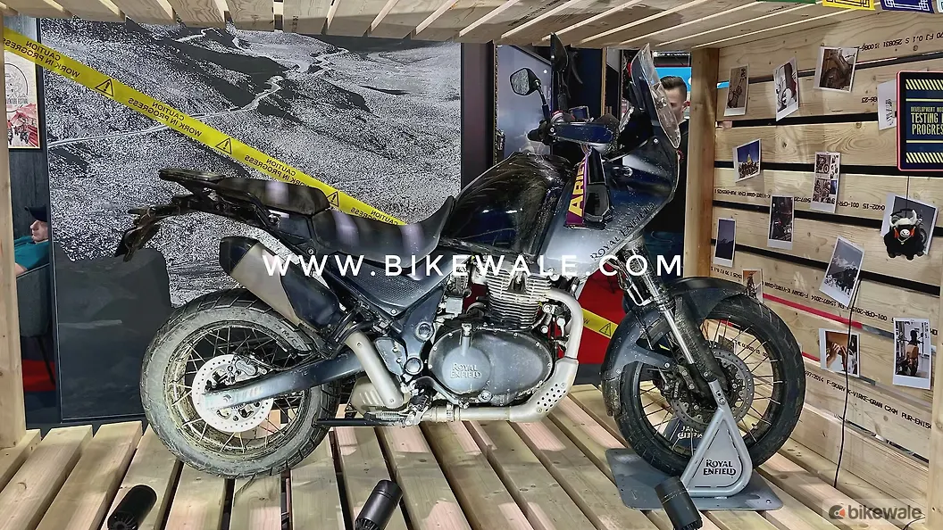 Royal Enfield Himalayan 750 Right Side View Image – BikeWale