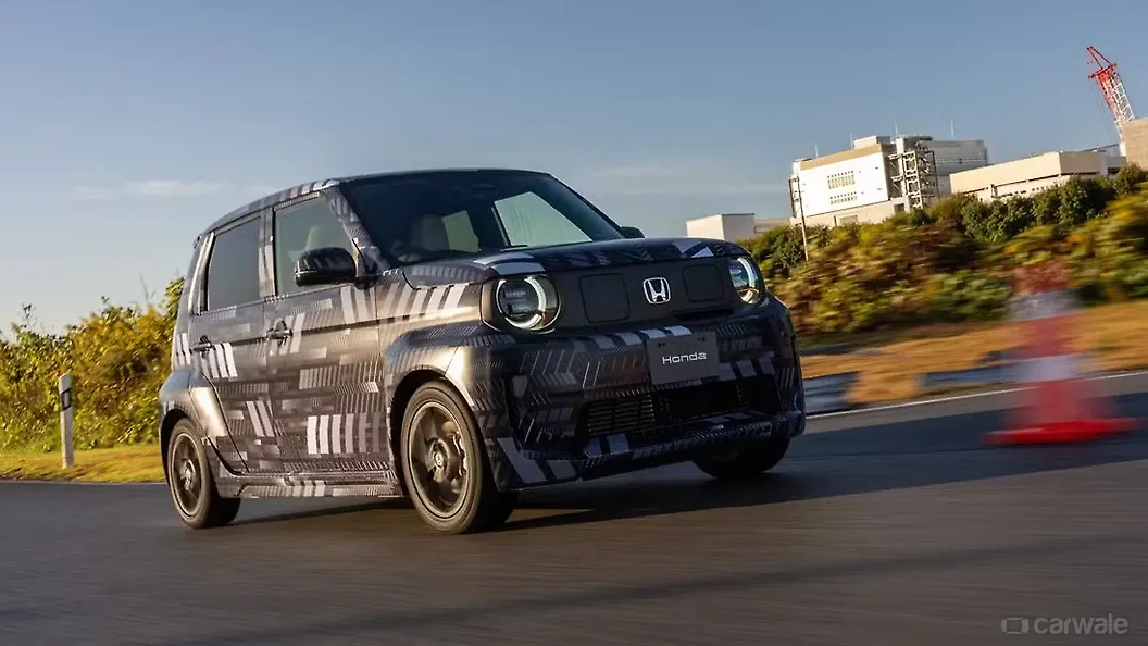 Super One Right Rear Three Quarter Image, Super One Photos in India ...