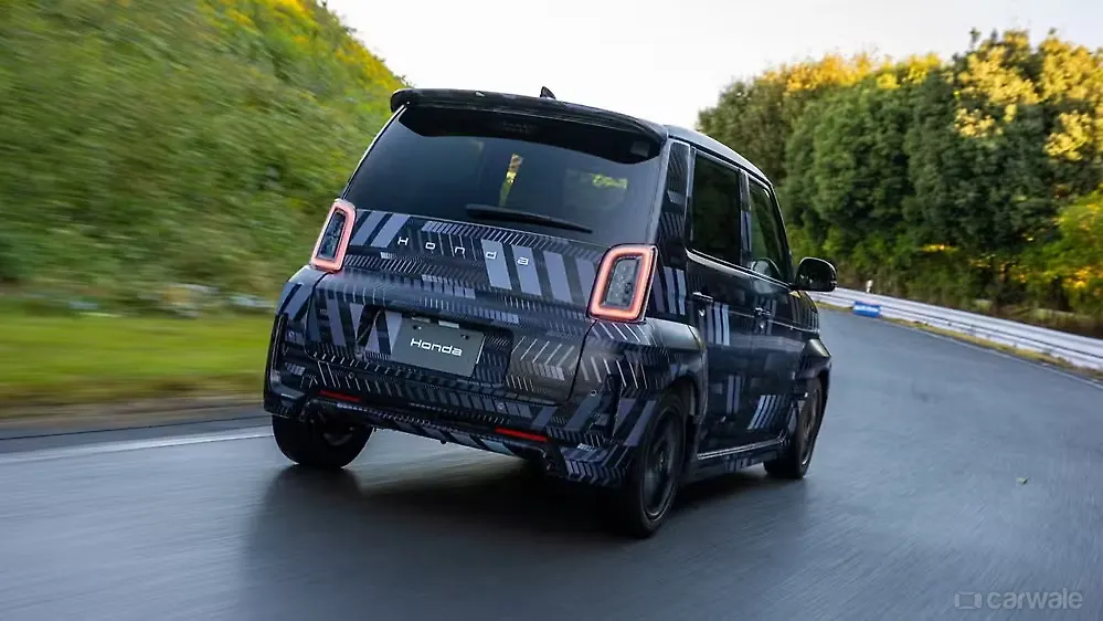 Super One Right Rear Three Quarter Image, Super One Photos in India ...