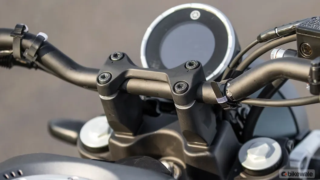 Yamaha XSR 155 Engine From Right Image – BikeWale