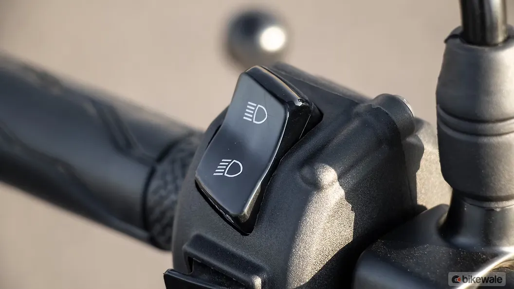 Yamaha XSR 155 Odometer Image – BikeWale