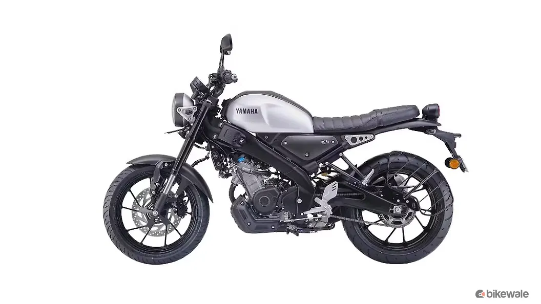 Yamaha XSR 155 Right Side View Image – BikeWale