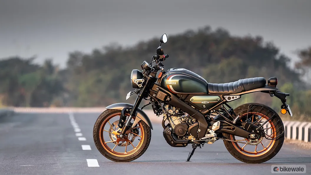 Yamaha XSR 155 Right Side View Image – BikeWale