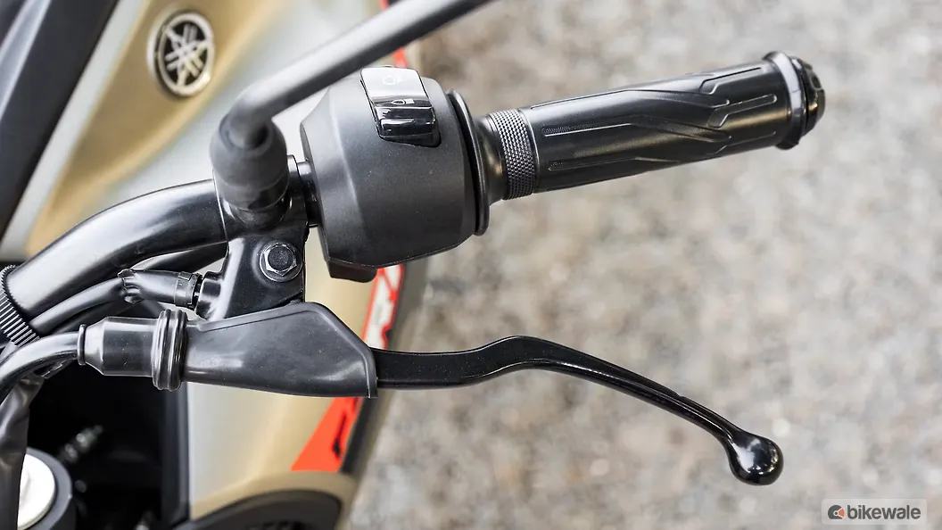 Yamaha FZ Rave Front Brake Lever Image – BikeWale