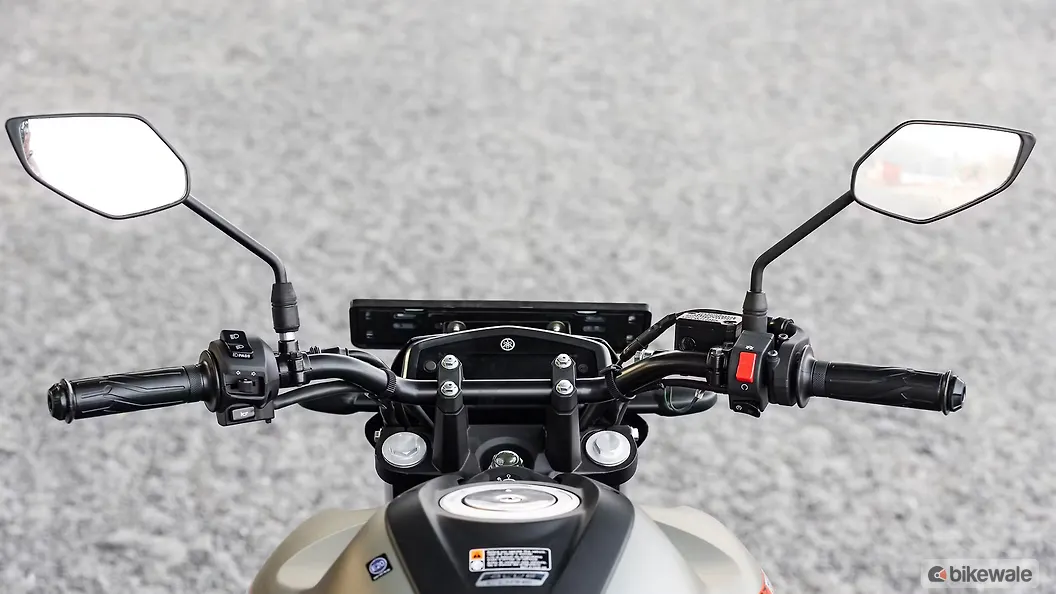 Yamaha FZ Rave Tail Light Image – BikeWale
