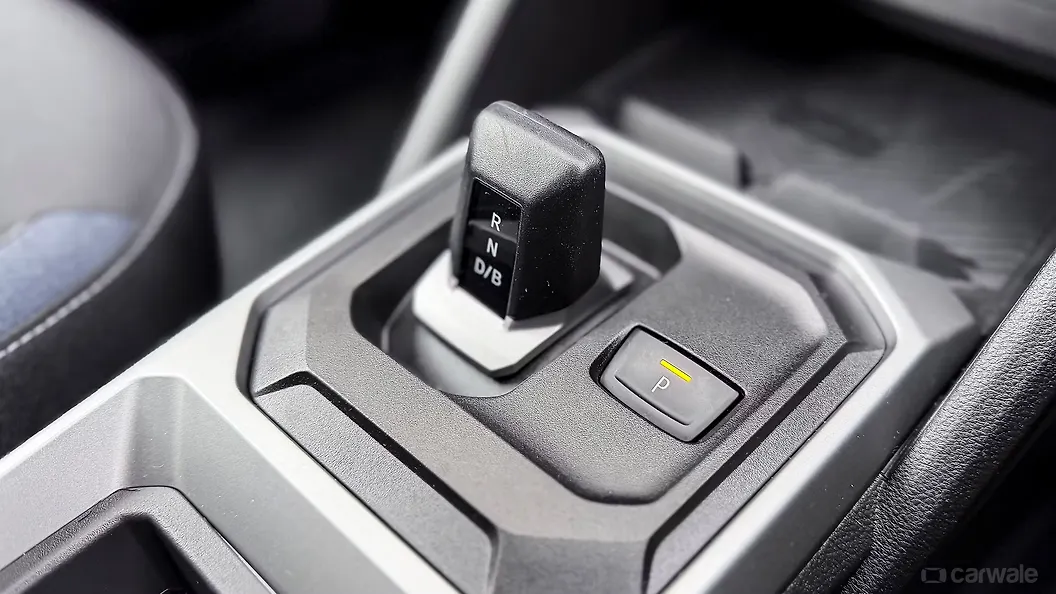 Duster Gear Shifter/Gear Shifter Stalk Image, Duster Photos in India ...