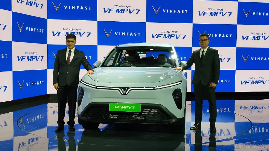 VF MPV 7 Front View Image, VF MPV 7 Photos in India - CarWale