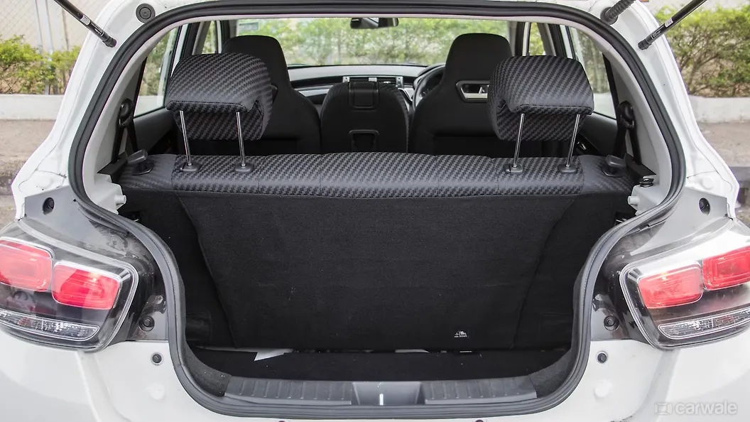 KUV100 NXT Bootspace Image, KUV100 NXT Photos in India - CarWale