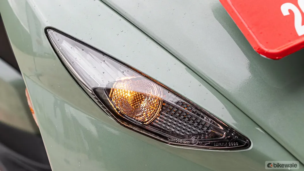 Suzuki E Access Front Turn Indicators Image – BikeWale