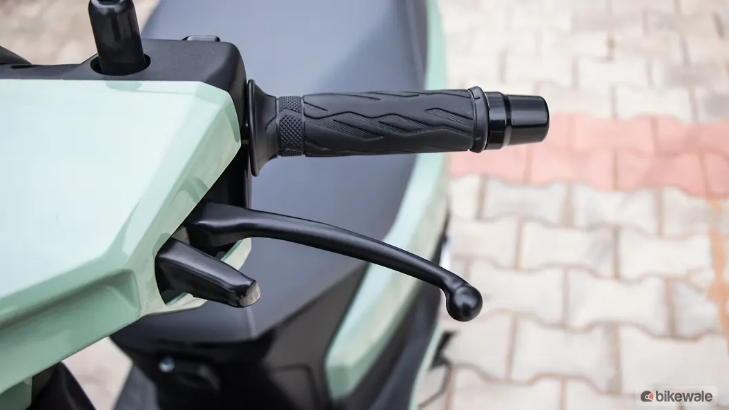 Suzuki E Access Parking Switch Image – BikeWale