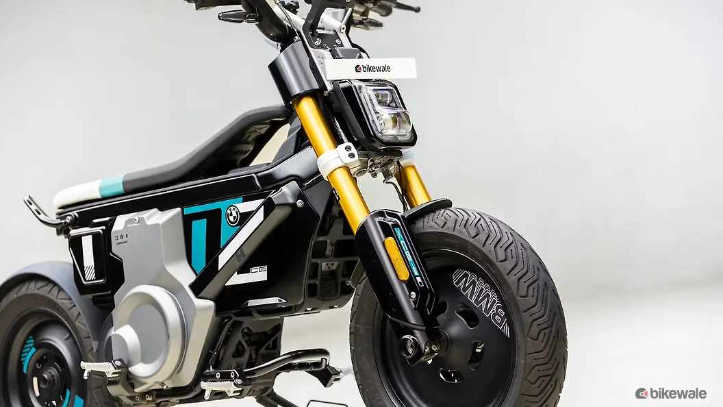 BMW CE 02 Front Wheel Image – BikeWale