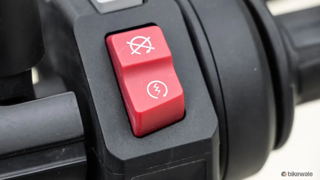 BMW CE 02 Reverse Mode Switch Image – BikeWale