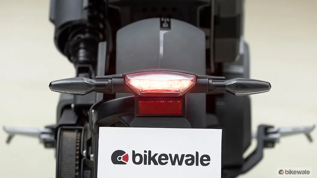 BMW CE 02 Tail Light Image – BikeWale