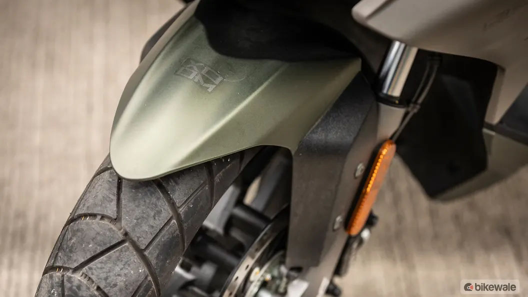 Hero Xoom 160 Front Suspension Image – BikeWale