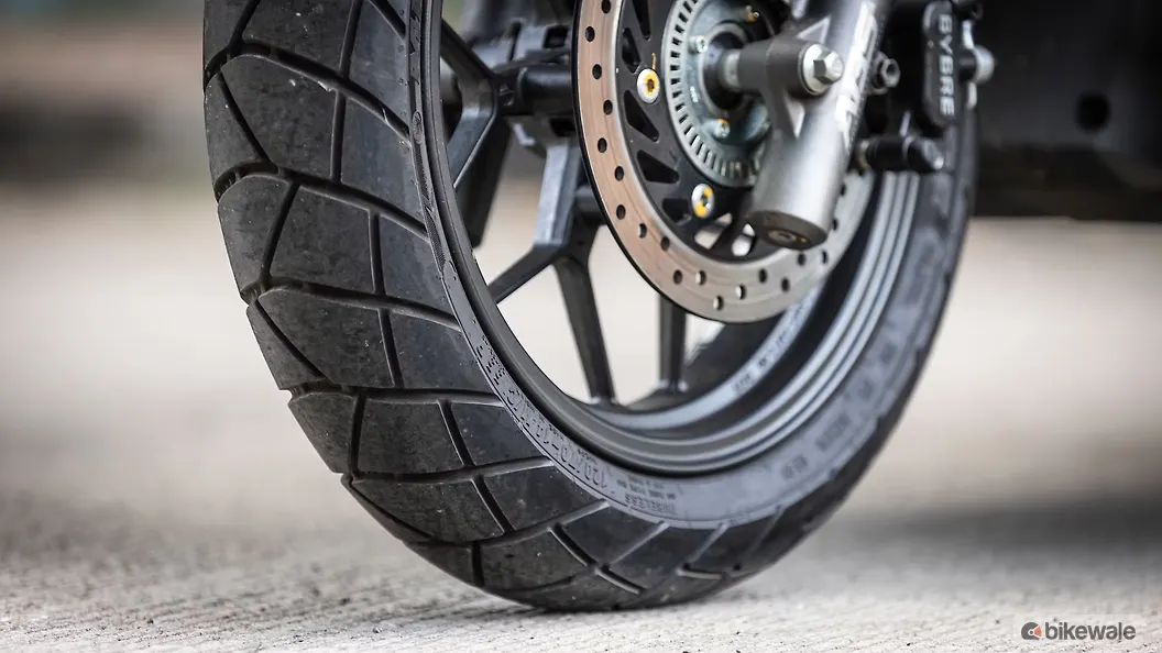 Hero Xoom 160 Front Tyre Image – BikeWale