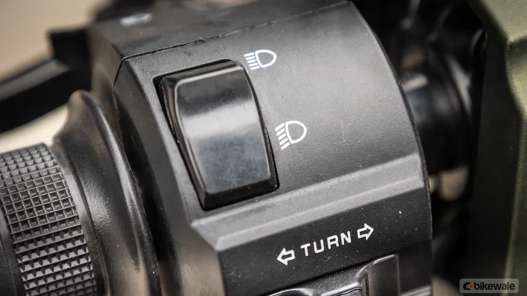 Hero Xoom 160 High Beam Low Beam Switch Image – BikeWale