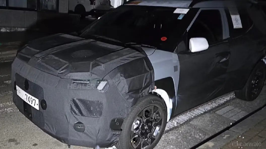 Bayon Left Front Three Quarter Image, Bayon Photos in India - CarWale