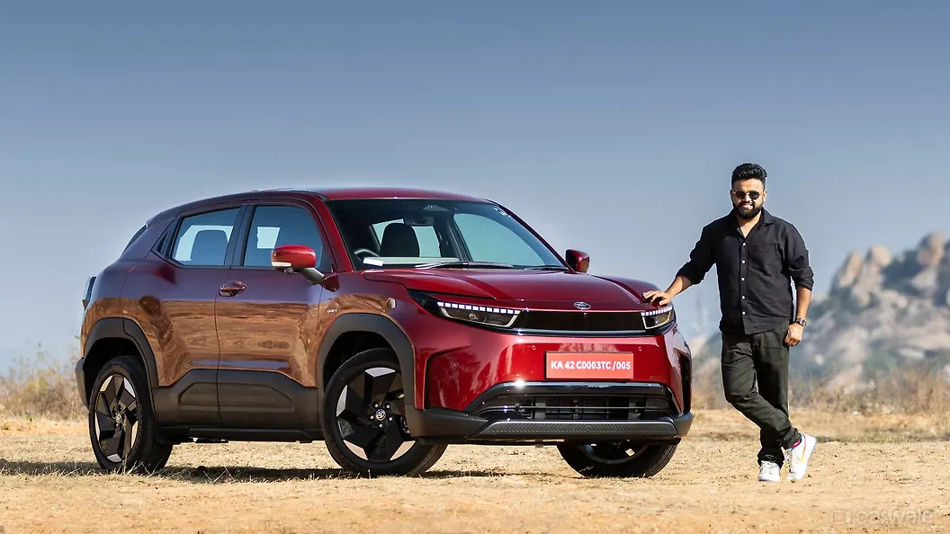 Toyota Urban Cruiser Ebella Images - Urban Cruiser Ebella Interior ...