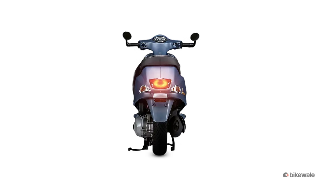 Vespa Officina 8 Right Side View Image – BikeWale