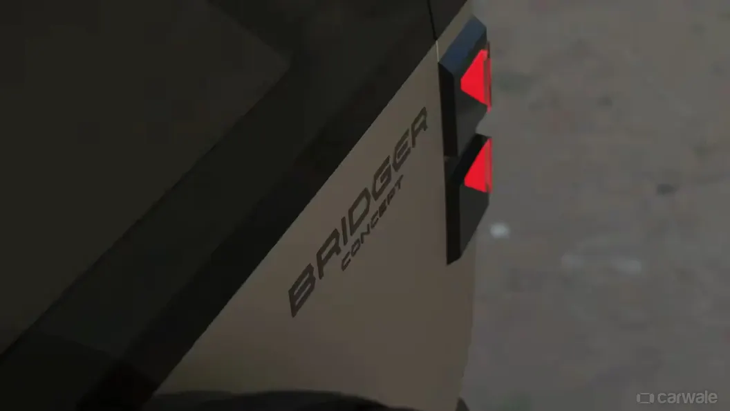 Bridger Rear Logo Image, Bridger Photos in India - CarWale