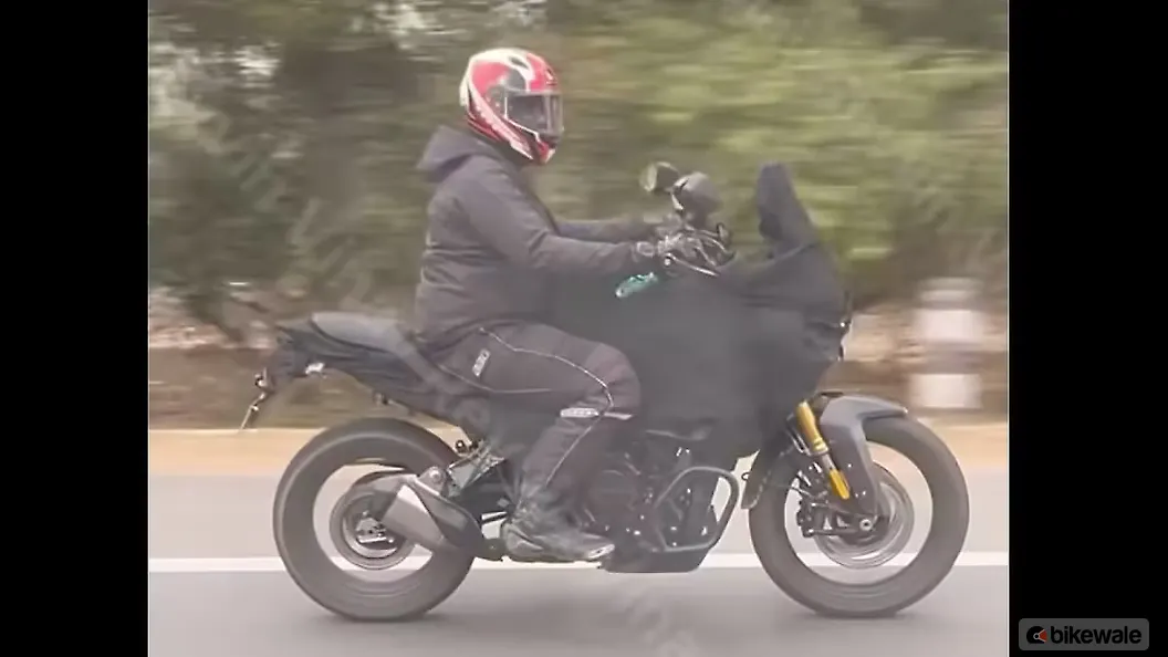Norton Atlas Right Side View Image – BikeWale