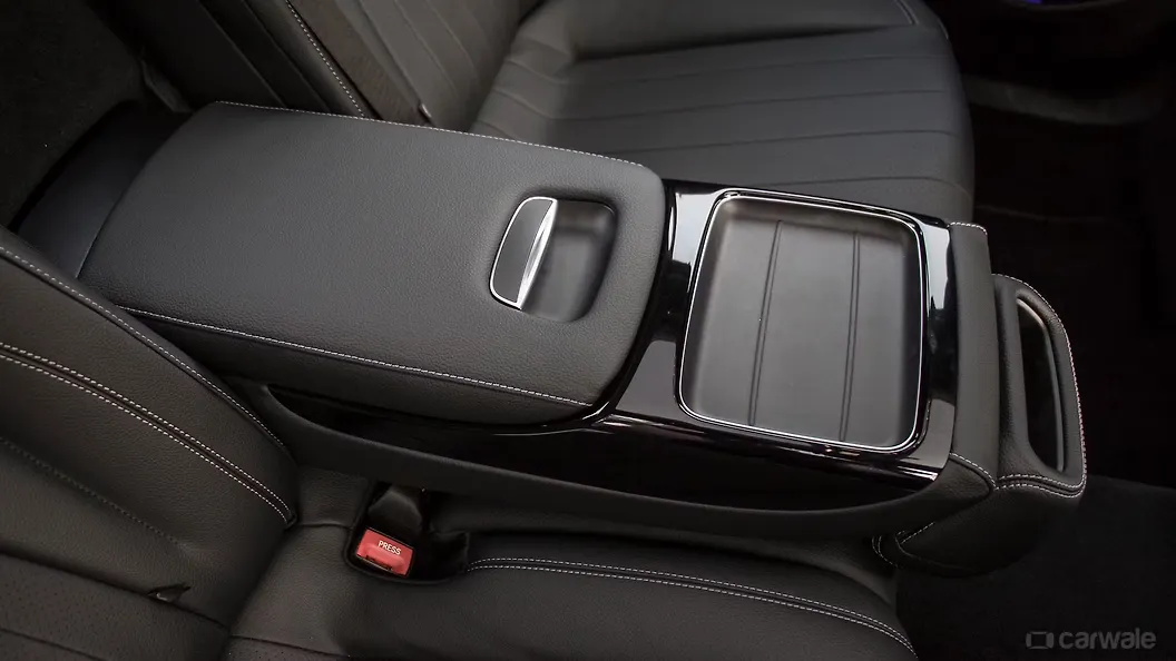 E-Class Rear Row Centre Arm Rest Image, E-Class Photos in India - CarWale
